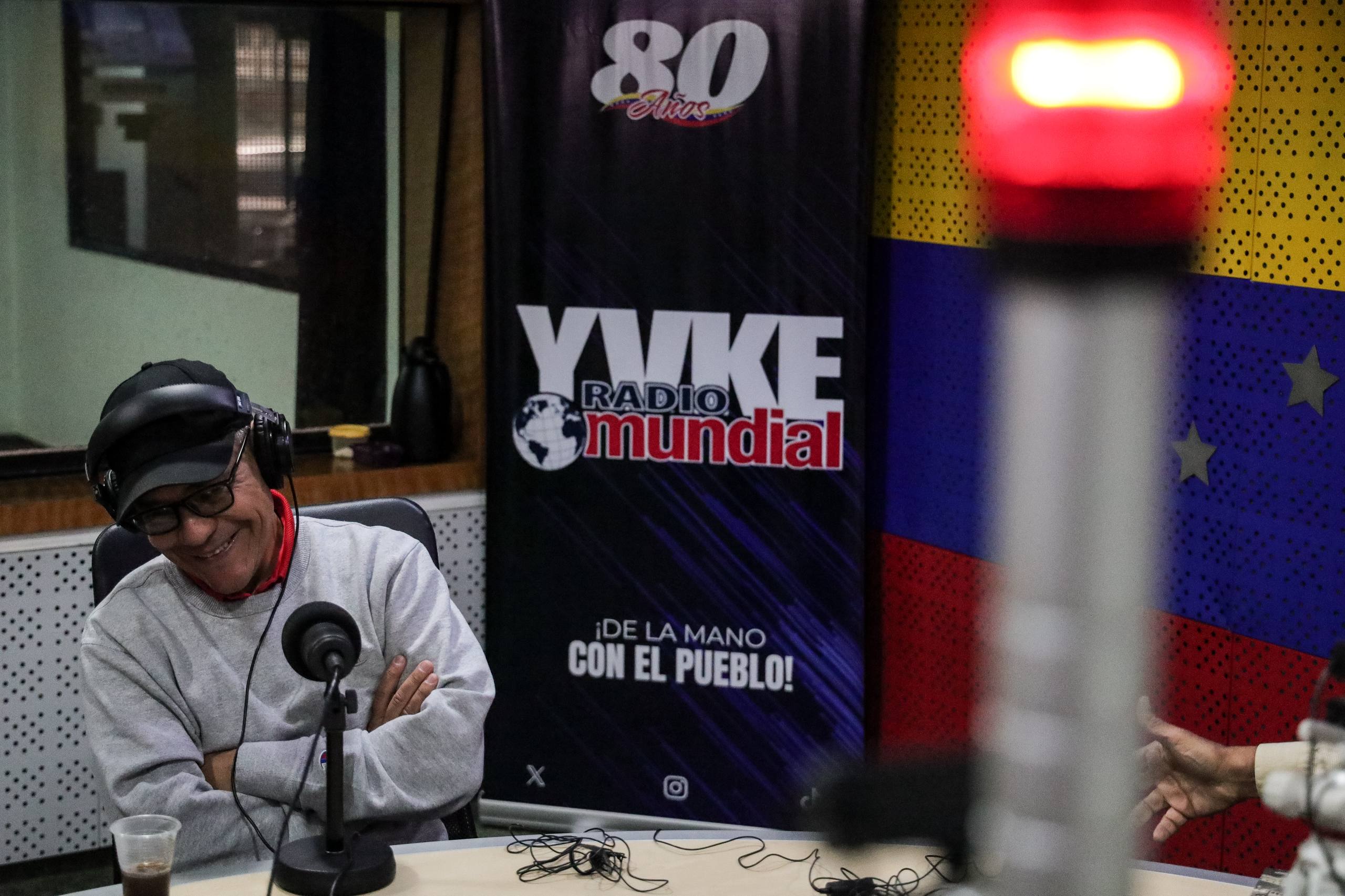 Entrevista al ministro Ernesto Villegas en el programa “Construyendo la ...