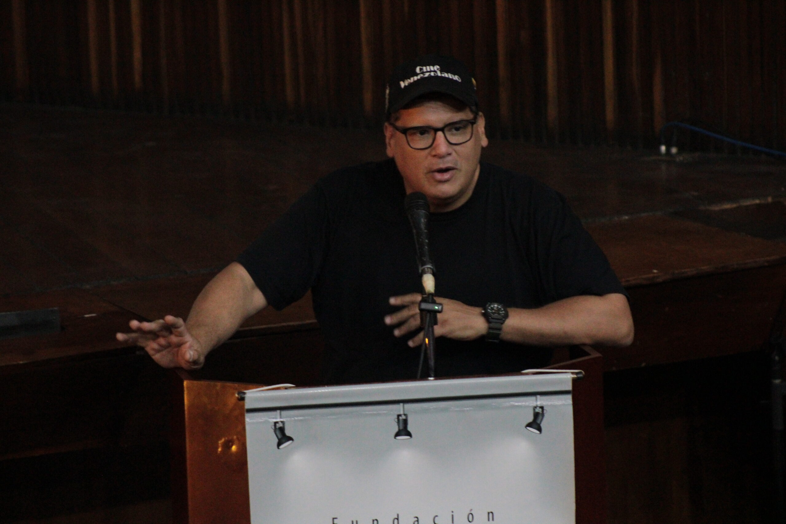 El Festival de Cine rindió emotivo homenaje a Luis Alberto Lamata con ...